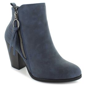 Daisy Fuentes | Shop Now at SHOE DEPT. ENCORE