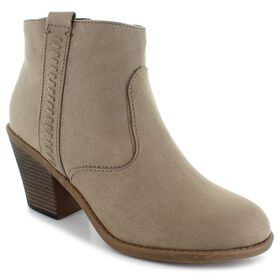 Jessica Cline | Shop Now at SHOE DEPT. ENCORE