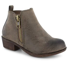 Jessica Cline | Shop Now at SHOE DEPT. ENCORE