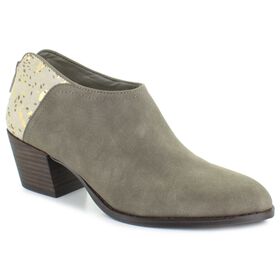 Women's Casual Shoes | Shop Now at SHOE DEPT. ENCORE