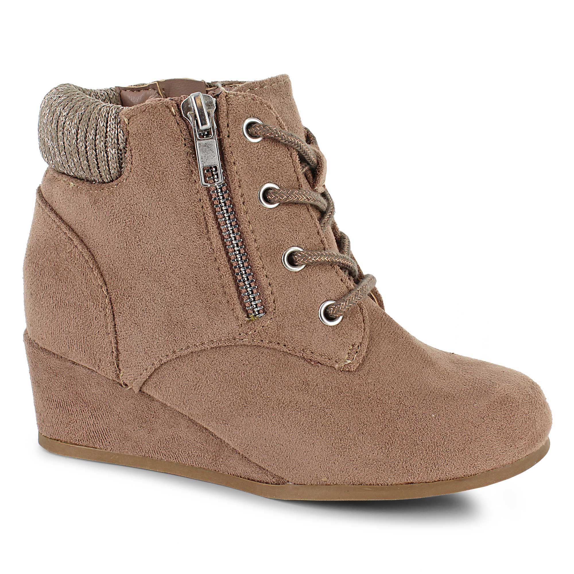 Girls' Boots | Shop Now at SHOE DEPT. ENCORE